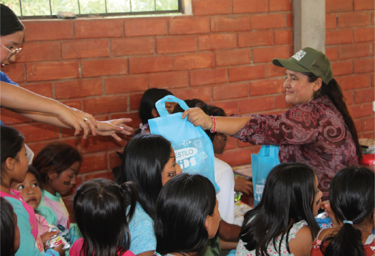 SAN CLEMENTE INAUGURA SU PRIMER INFOCENTRO TECNOLÓGICO - AME